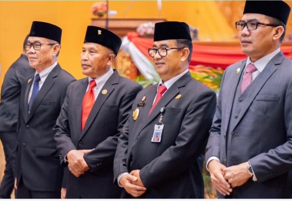 Rapat Paripurna DPRD Samarinda Pertama Tahun 2024 dengan Agenda HUT ... Rapat Paripurna DPRD Samarinda Pertama Tahun 2024 dengan Agenda HUT ...